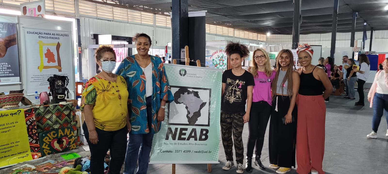 Neab e Cuia representam a UEL no maior evento de educação do Sul do País