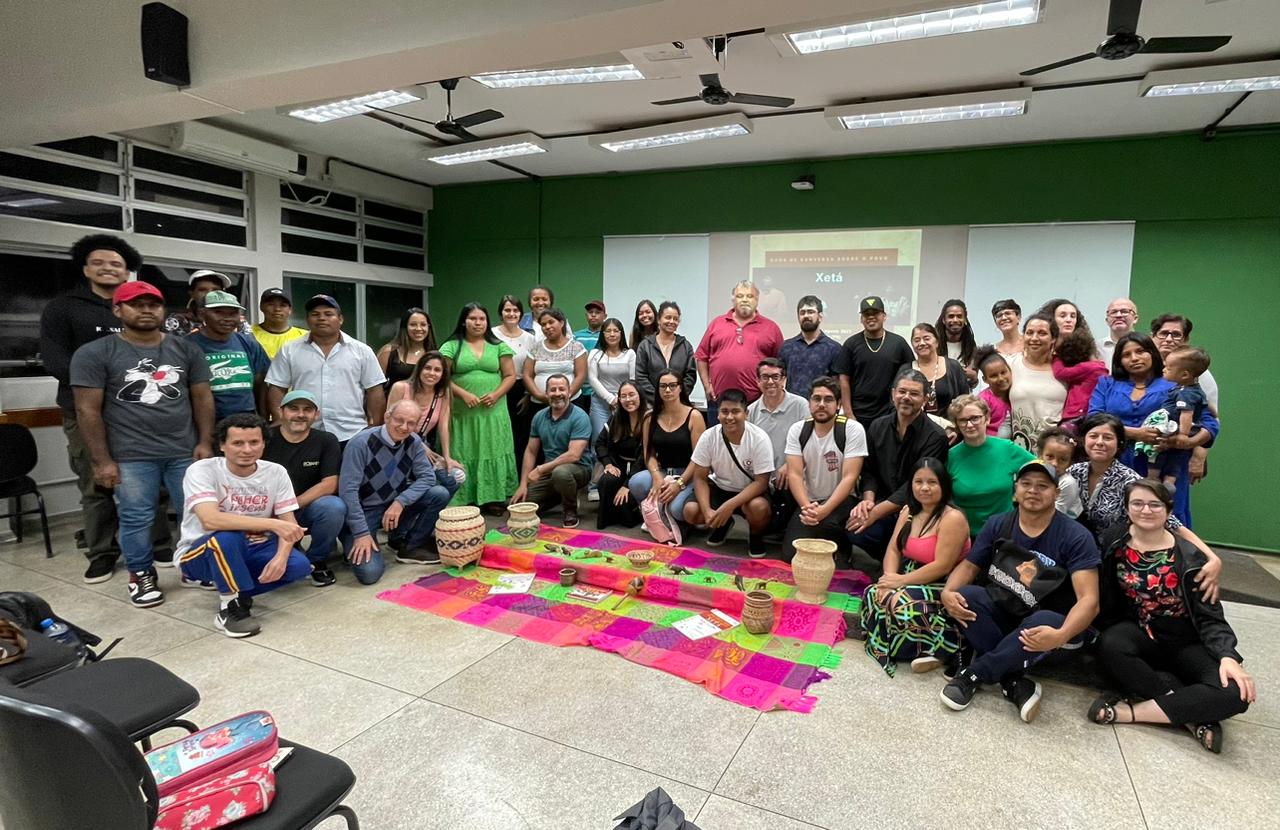 Indígenas do povo Xetá participam de roda de conversa promovida pela ...